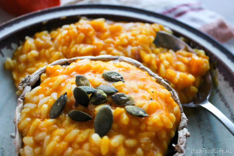 Gevulde portobello met pompoen risotto - It's a food life